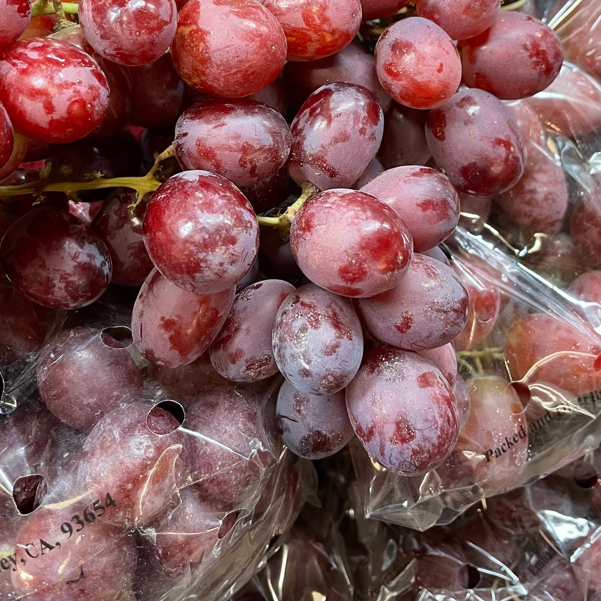 Red Seedless Grapes (1lb) – CC Produce